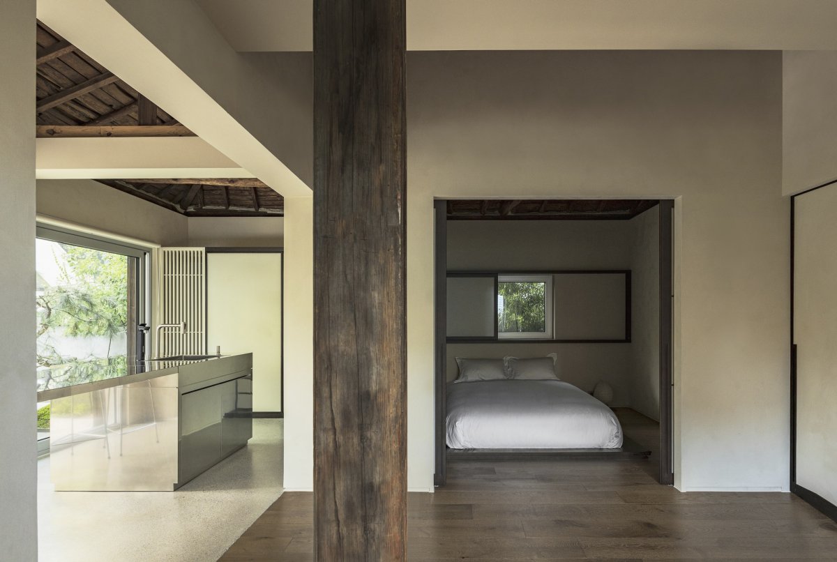 YinjiSpace - DESIGN2TONE x Hwangi Stay